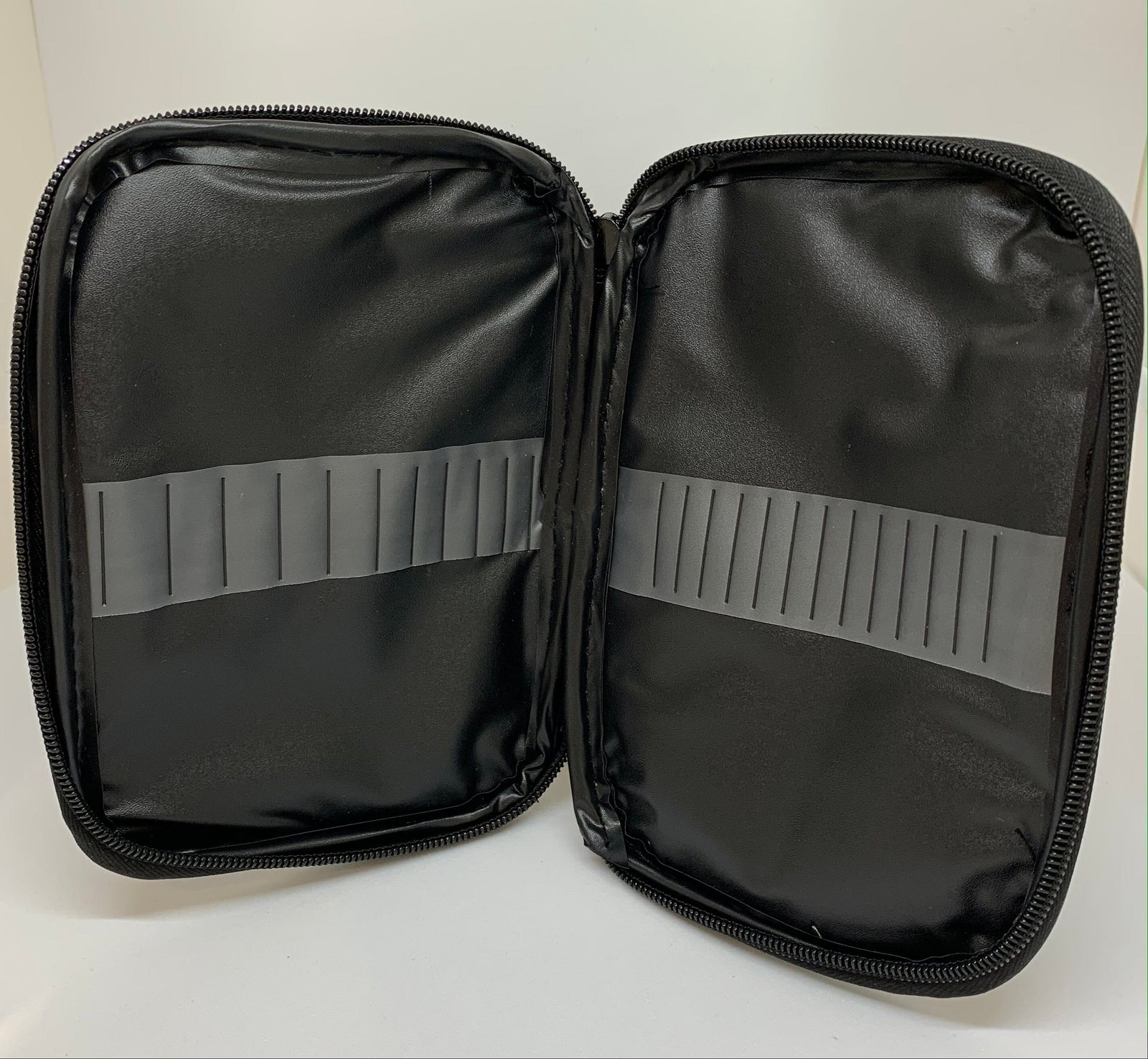 Everyday Deluxe Crochet Hook Case | Knitting Co.